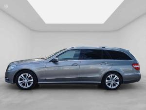 Серый Мерседес E 220 2012 в Вильнюс, объемом двигателя 2.10 л и пробегом 289 тыс. км за 6890 €, фото 4 на AUTOMOTO.COM.LV