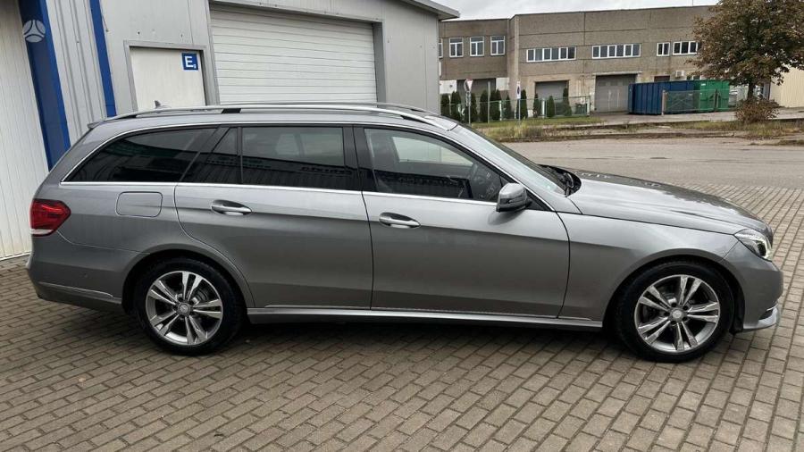 Pelēks Mercedes-Benz E 220 2013 Marijampole, ar dzinēja tilpumu 2.14 L un nobraukumu 285 tūkst. km par 10200 €, foto 6 vietnē AUTOMOTO.COM.LV