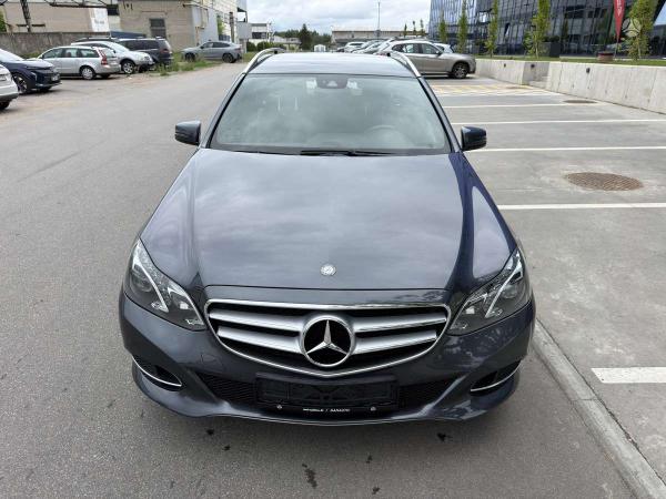 Pelēks Mercedes-Benz E 220 2013 Panevēža, ar dzinēja tilpumu 2.14 L un nobraukumu 315 tūkst. km par 7850 €, foto 5 vietnē AUTOMOTO.COM.LV