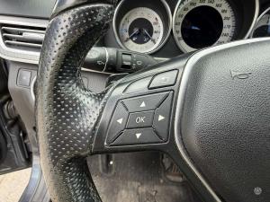 Pelēks Mercedes-Benz E 220 2013 Panevēža, ar dzinēja tilpumu 2.14 L un nobraukumu 315 tūkst. km par 7850 €, foto 20 vietnē AUTOMOTO.COM.LV