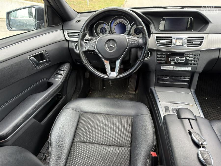 Grey Mercedes-Benz E 220 2013 in Panevezys, with an engine capacity of 2.10 L and mileage of 315 thousand km for 7850 €, photo 14 on AUTOMOTO.COM.LV