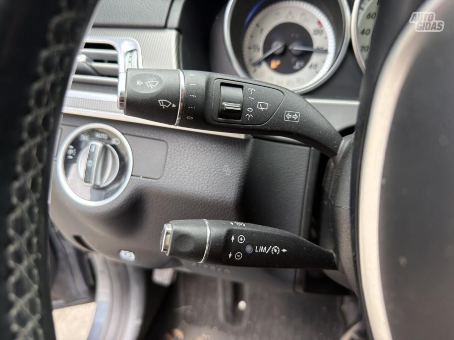 Grey Mercedes-Benz E 220 2013 in Panevezys, with an engine capacity of 2.10 L and mileage of 315 thousand km for 7850 €, photo 23 on AUTOMOTO.COM.LV