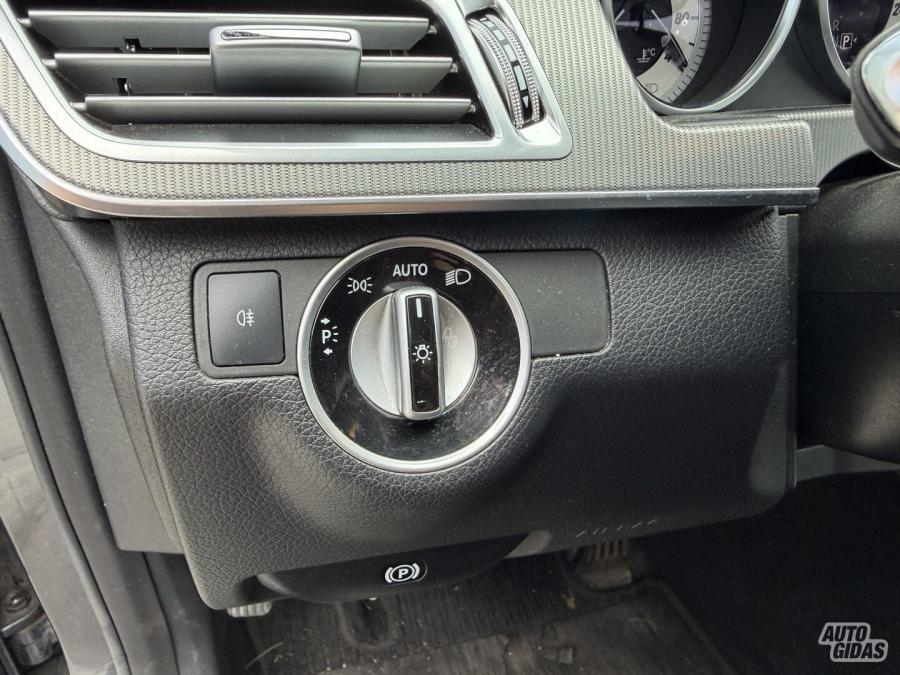 Grey Mercedes-Benz E 220 2013 in Panevezys, with an engine capacity of 2.10 L and mileage of 315 thousand km for 7850 €, photo 24 on AUTOMOTO.COM.LV
