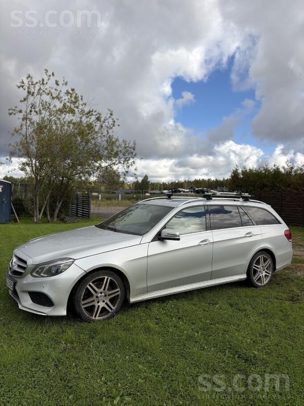 Mercedes-Benz E 220 2013 in Riga on AUTOMOTO.COM.LV Grey Mercedes-Benz E 220 2013 in Riga, with an engine capacity of 2.20 L and mileage of 295 thousand km for 8500 €, photo 4 on AUTOMOTO.COM.LV