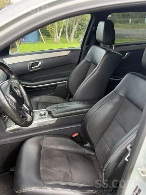 Grey Mercedes-Benz E 220 2013 in Riga, with an engine capacity of 2.20 L and mileage of 295 thousand km for 8500 €, photo 11 on AUTOMOTO.COM.LV