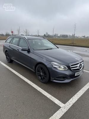 Pelēks Mercedes-Benz E 220 2014 Šauļi, ar dzinēja tilpumu 2.10 L un nobraukumu 504 tūkst. km par 4500 €, foto  vietnē AUTOMOTO.COM.LV