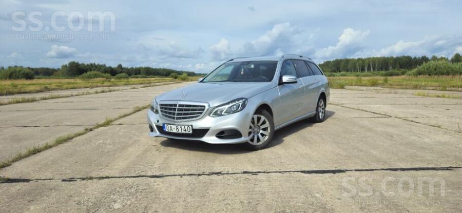 Pelēks Mercedes-Benz E 220 2014 Daugavpils, ar dzinēja tilpumu 2.10 L un nobraukumu 290 tūkst. km par 8000 €, foto 4 vietnē AUTOMOTO.COM.LV