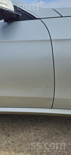 Pelēks Mercedes-Benz E 220 2014 Daugavpils, ar dzinēja tilpumu 2.10 L un nobraukumu 290 tūkst. km par 8000 €, foto 8 vietnē AUTOMOTO.COM.LV