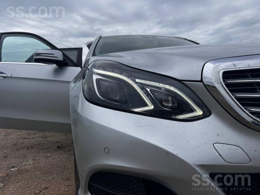 Pelēks Mercedes-Benz E 220 2014 Daugavpils, ar dzinēja tilpumu 2.10 L un nobraukumu 290 tūkst. km par 8000 €, foto 9 vietnē AUTOMOTO.COM.LV