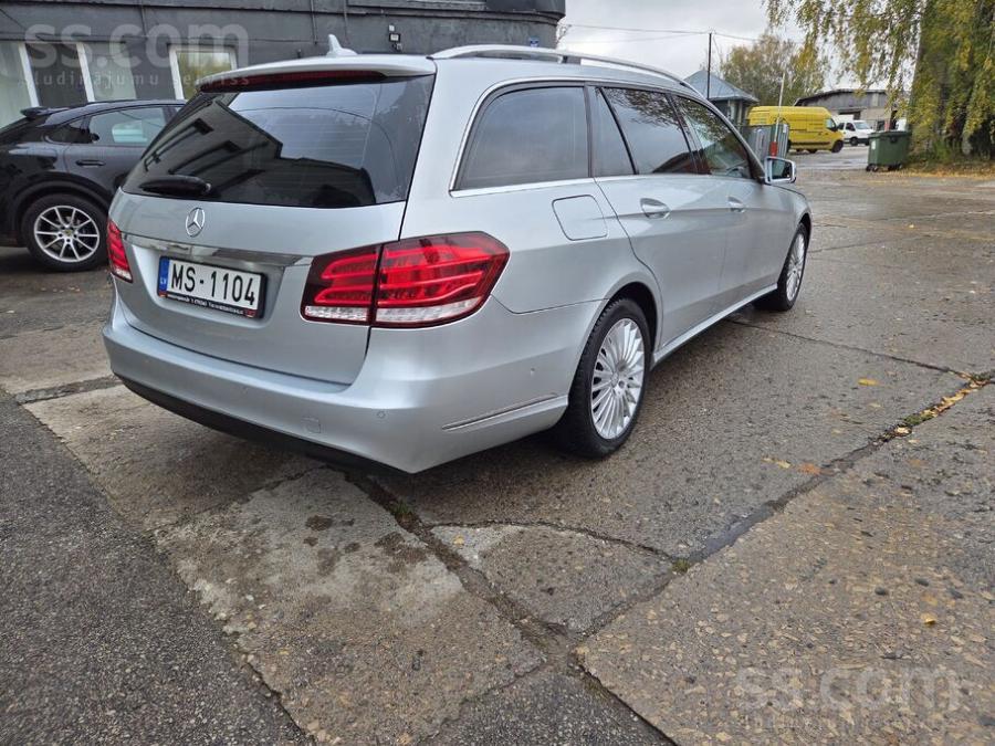 Pelēks Mercedes-Benz E 220 2015 Rīga, ar dzinēja tilpumu 2.20 L un nobraukumu 152 tūkst. km par 10950 €, foto 5 vietnē AUTOMOTO.COM.LV