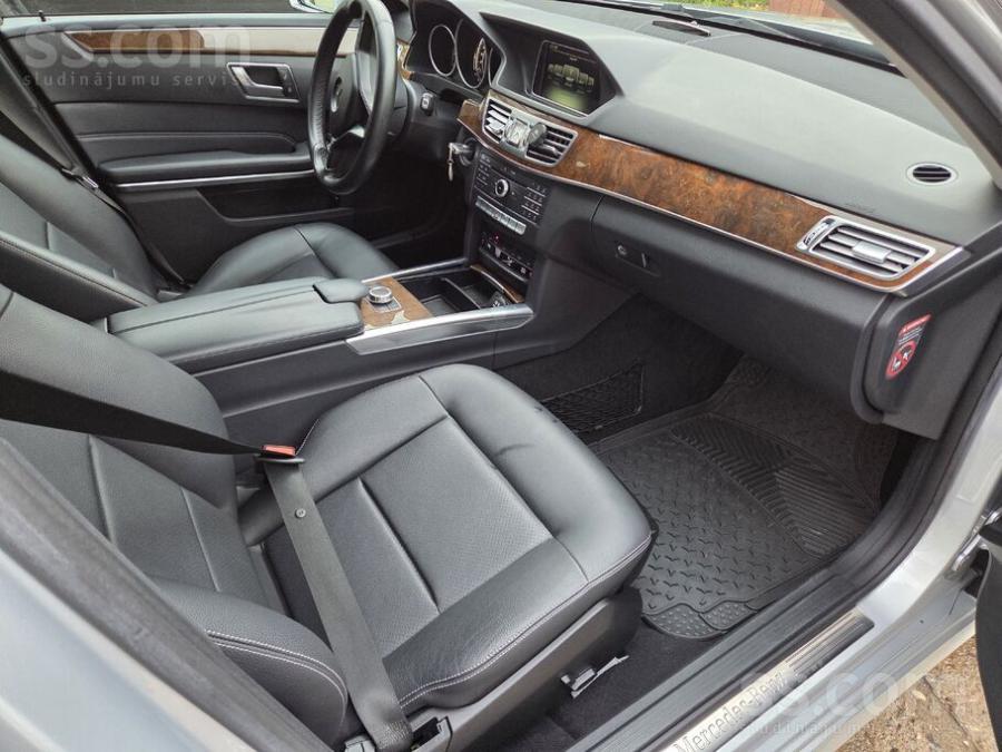 Pelēks Mercedes-Benz E 220 2015 Rīga, ar dzinēja tilpumu 2.20 L un nobraukumu 152 tūkst. km par 10950 €, foto 11 vietnē AUTOMOTO.COM.LV