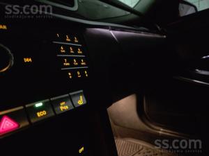 Pelēks Mercedes-Benz E 220 2015 Rīga, ar dzinēja tilpumu 2.20 L un nobraukumu 152 tūkst. km par 10950 €, foto 24 vietnē AUTOMOTO.COM.LV