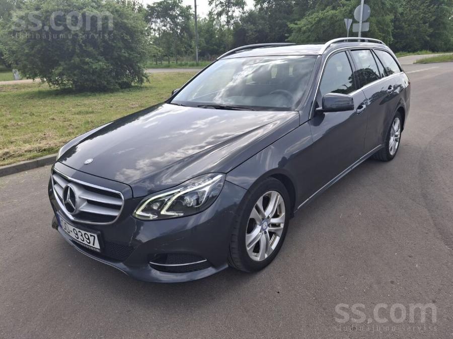 Grey Mercedes-Benz E 220 2016 in Riga, with an engine capacity of 2.20 L and mileage of 0 thousand km for 2995 €, photo 1 on AUTOMOTO.COM.LV