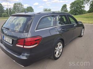 Grey Mercedes-Benz E 220 2016 in Riga, with an engine capacity of 2.20 L and mileage of 0 thousand km for 2995 €, photo 4 on AUTOMOTO.COM.LV