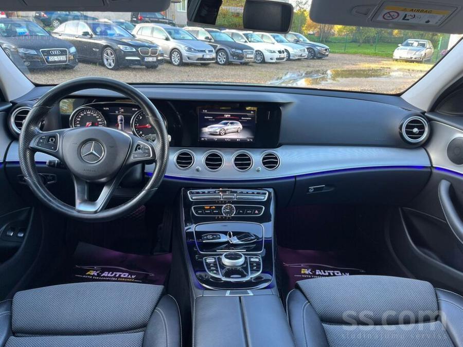Grey Mercedes-Benz E 220 2016 in Kuldiga, with an engine capacity of 2.00 L and mileage of 293 thousand km for 13790 €, photo 15 on AUTOMOTO.COM.LV