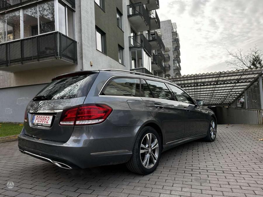 Pelēks Mercedes-Benz E 220 2016 Viļņa, ar dzinēja tilpumu 2.14 L un nobraukumu 430 tūkst. km par 7700 €, foto 7 vietnē AUTOMOTO.COM.LV