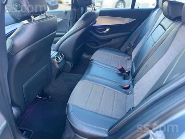 Grey Mercedes-Benz E 220 2016 in Kuldiga, with an engine capacity of 2.00 L and mileage of 293 thousand km for 13790 €, photo 10 on AUTOMOTO.COM.LV