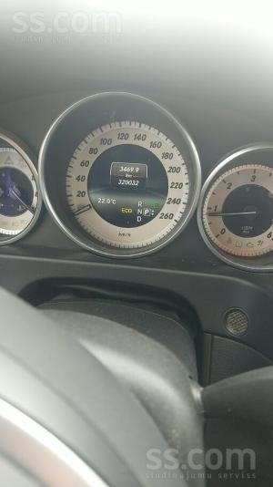 Pelēks Mercedes-Benz E 220 2016 Ogre, ar dzinēja tilpumu 2.20 L un nobraukumu 320 tūkst. km par 8500 €, foto 6 vietnē AUTOMOTO.COM.LV