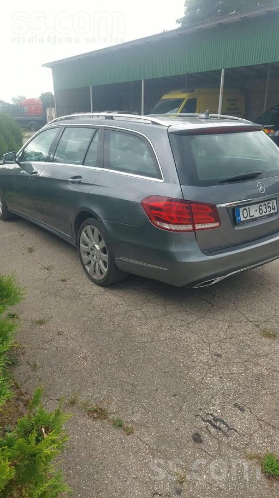 Pelēks Mercedes-Benz E 220 2016 Ogre, ar dzinēja tilpumu 2.20 L un nobraukumu 320 tūkst. km par 8500 €, foto 7 vietnē AUTOMOTO.COM.LV