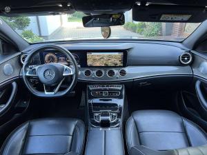 Grey Mercedes-Benz E 220 2016 in Marijampole, with an engine capacity of 1.95 L and mileage of 245 thousand km for 19000 €, photo 13 on AUTOMOTO.COM.LV