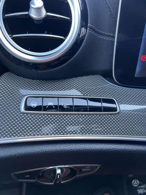 Grey Mercedes-Benz E 220 2016 in Marijampole, with an engine capacity of 1.95 L and mileage of 245 thousand km for 19000 €, photo 19 on AUTOMOTO.COM.LV