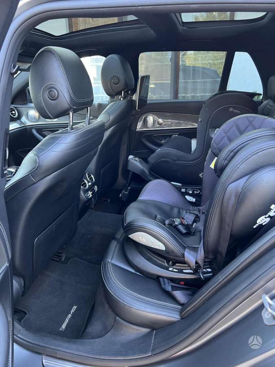 Grey Mercedes-Benz E 220 2016 in Marijampole, with an engine capacity of 1.95 L and mileage of 245 thousand km for 19000 €, photo 21 on AUTOMOTO.COM.LV