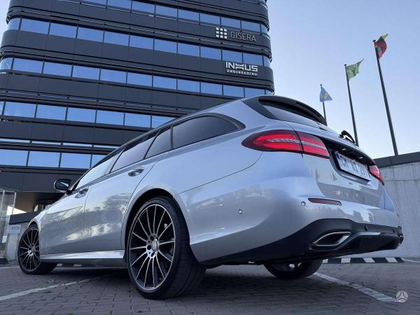 Pelēks Mercedes-Benz E 220 2016 Kauņa, ar dzinēja tilpumu 1.95 L un nobraukumu 247 tūkst. km par 14590 €, foto 9 vietnē AUTOMOTO.COM.LV