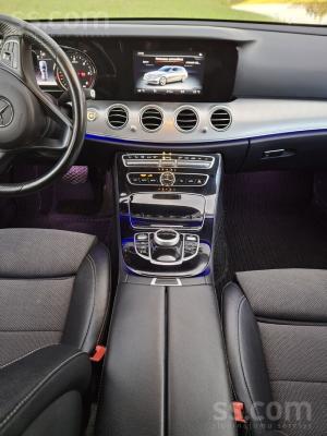 Pelēks Mercedes-Benz E 220 2017 Cēsis, ar dzinēja tilpumu 2.20 L un nobraukumu 152 tūkst. km par 22900 €, foto 5 vietnē AUTOMOTO.COM.LV