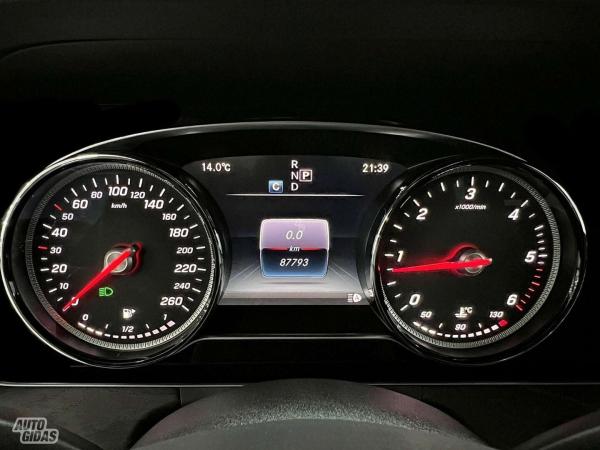 Pelēks Mercedes-Benz E 220 2017 Kauņa, ar dzinēja tilpumu 2.00 L un nobraukumu 88 tūkst. km par 27025 €, foto 3 vietnē AUTOMOTO.COM.LV