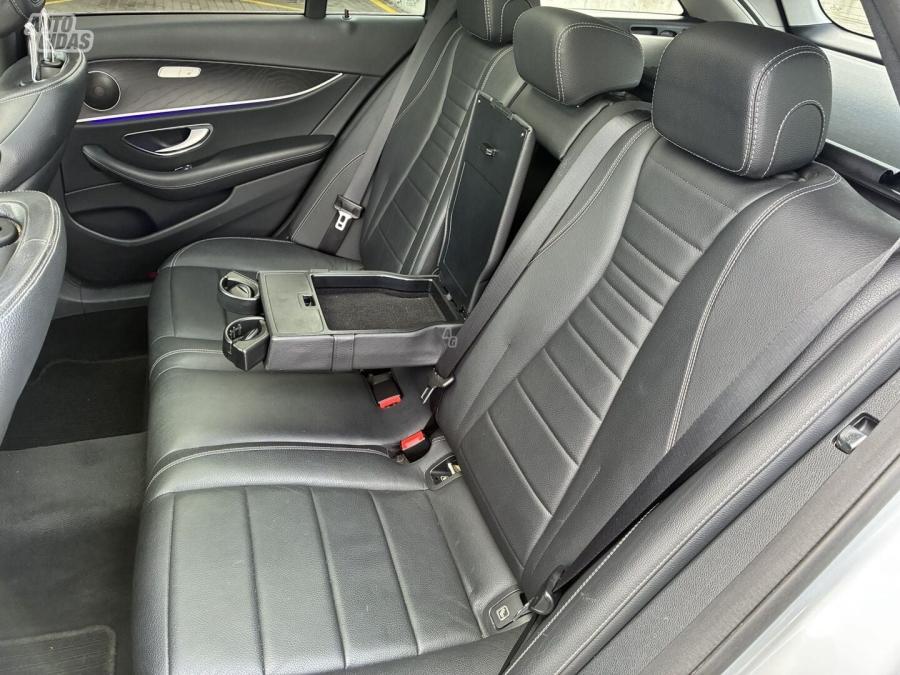 Pelēks Mercedes-Benz E 220 2017 Klaipėda, ar dzinēja tilpumu 2.00 L un nobraukumu 194 tūkst. km par 24900 €, foto 9 vietnē AUTOMOTO.COM.LV