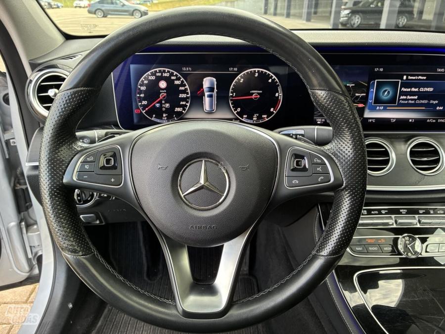 Pelēks Mercedes-Benz E 220 2017 Klaipėda, ar dzinēja tilpumu 2.00 L un nobraukumu 194 tūkst. km par 24900 €, foto 11 vietnē AUTOMOTO.COM.LV