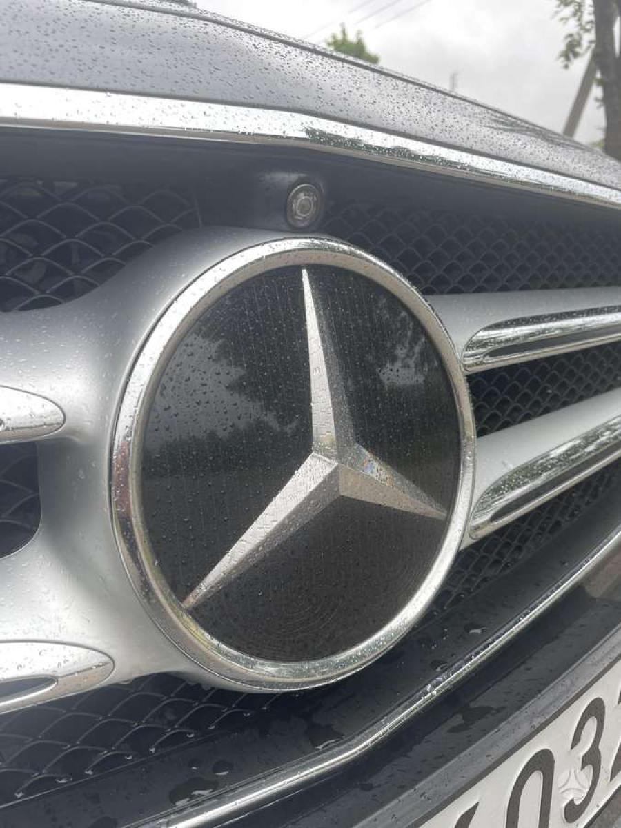 Pelēks Mercedes-Benz E 220 2017 Alīta, ar dzinēja tilpumu 1.95 L un nobraukumu 295 tūkst. km par 18500 €, foto 10 vietnē AUTOMOTO.COM.LV
