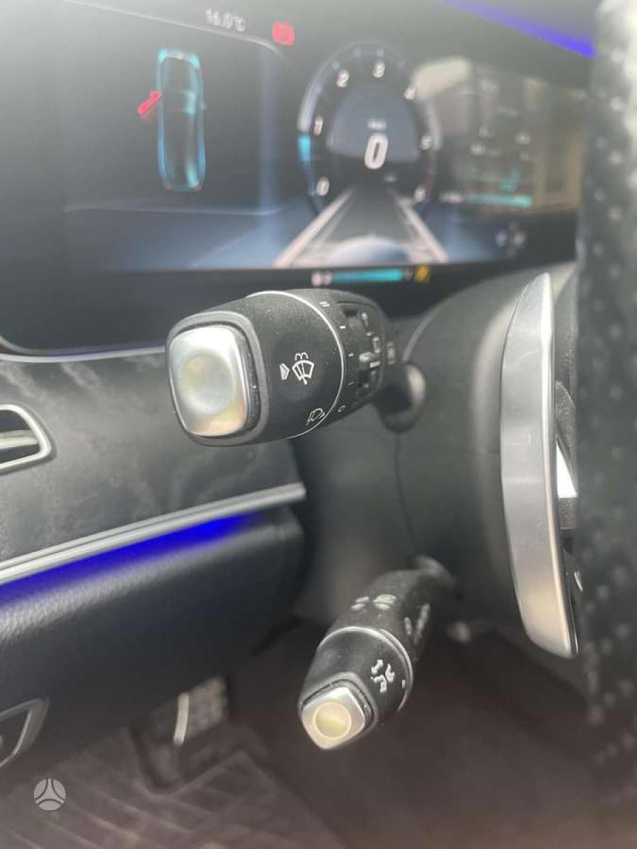 Pelēks Mercedes-Benz E 220 2017 Alīta, ar dzinēja tilpumu 1.95 L un nobraukumu 295 tūkst. km par 18500 €, foto 24 vietnē AUTOMOTO.COM.LV