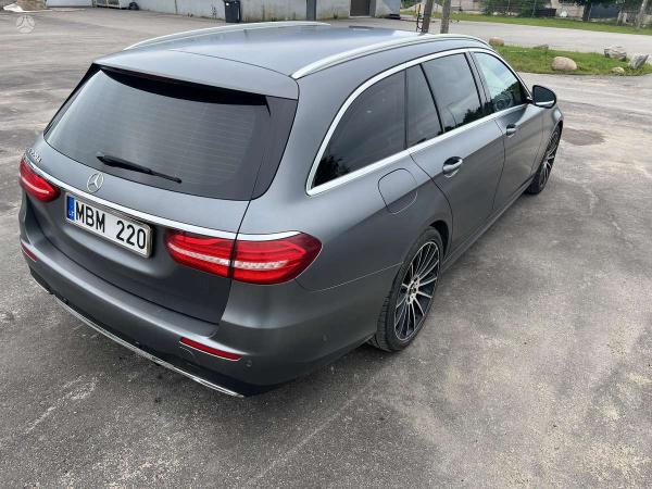 Pelēks Mercedes-Benz E 220 2017 Klaipėda, ar dzinēja tilpumu 1.95 L un nobraukumu 354 tūkst. km par 16000 €, foto 9 vietnē AUTOMOTO.COM.LV