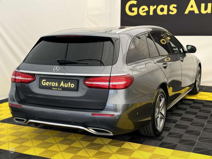 Pelēks Mercedes-Benz E 220 2017 Viļņa, ar dzinēja tilpumu 1.95 L un nobraukumu 89 tūkst. km par 22500 €, foto 5 vietnē AUTOMOTO.COM.LV