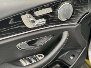 Pelēks Mercedes-Benz E 220 2017 Viļņa, ar dzinēja tilpumu 1.95 L un nobraukumu 89 tūkst. km par 22500 €, foto 17 vietnē AUTOMOTO.COM.LV