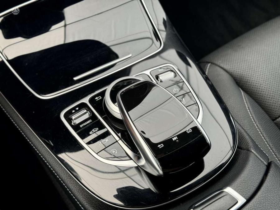 Pelēks Mercedes-Benz E 220 2017 Viļņa, ar dzinēja tilpumu 1.95 L un nobraukumu 89 tūkst. km par 22500 €, foto 22 vietnē AUTOMOTO.COM.LV
