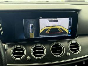 Pelēks Mercedes-Benz E 220 2017 Viļņa, ar dzinēja tilpumu 1.95 L un nobraukumu 89 tūkst. km par 22500 €, foto 25 vietnē AUTOMOTO.COM.LV