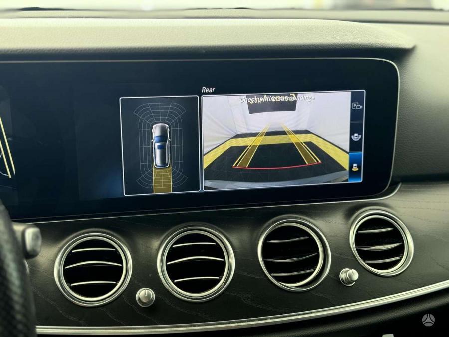 Pelēks Mercedes-Benz E 220 2017 Viļņa, ar dzinēja tilpumu 1.95 L un nobraukumu 89 tūkst. km par 22500 €, foto 25 vietnē AUTOMOTO.COM.LV