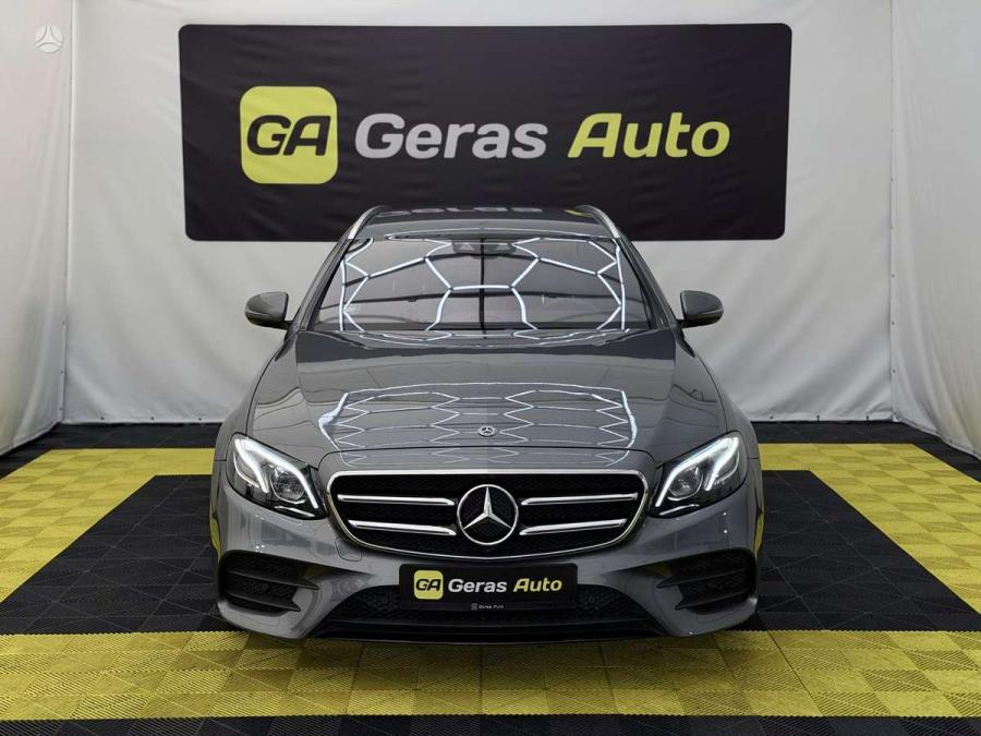 Серый Мерседес E 220 2017 в Вильнюс, объемом двигателя 1.95 л и пробегом 89 тыс. км за 22450 €, фото 8 на AUTOMOTO.COM.LV