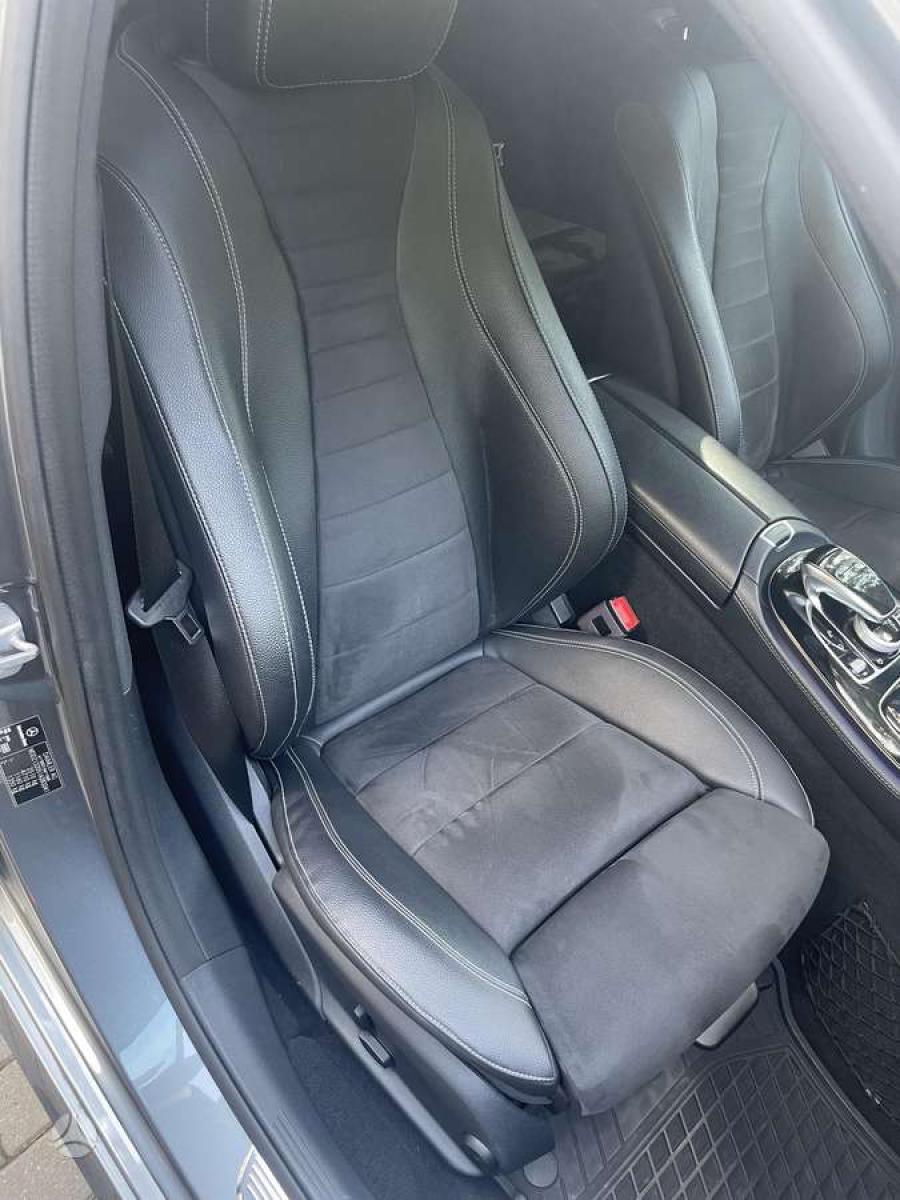 Pelēks Mercedes-Benz E 220 2017 Alīta, ar dzinēja tilpumu 1.95 L un nobraukumu 300 tūkst. km par 15999 €, foto 38 vietnē AUTOMOTO.COM.LV