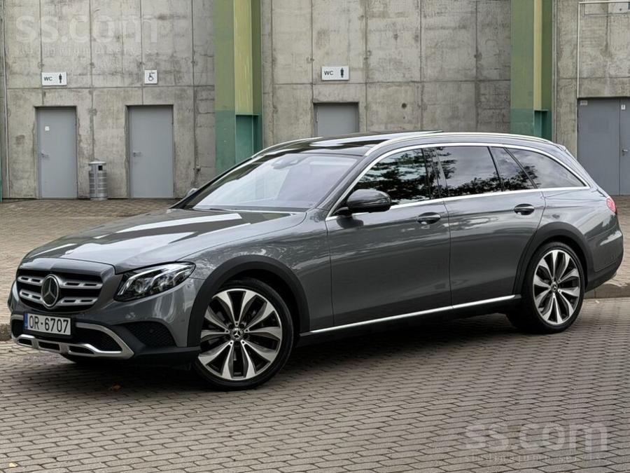 Pelēks Mercedes-Benz E 220 2017 Jelgava, ar dzinēja tilpumu 2.00 L un nobraukumu 278 tūkst. km par 22990 €, foto 8 vietnē AUTOMOTO.COM.LV