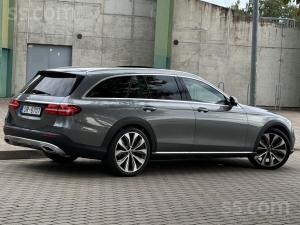Pelēks Mercedes-Benz E 220 2017 Jelgava, ar dzinēja tilpumu 2.00 L un nobraukumu 278 tūkst. km par 22990 €, foto 10 vietnē AUTOMOTO.COM.LV