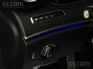 Pelēks Mercedes-Benz E 220 2017 Jelgava, ar dzinēja tilpumu 2.00 L un nobraukumu 278 tūkst. km par 22990 €, foto 22 vietnē AUTOMOTO.COM.LV