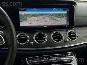 Pelēks Mercedes-Benz E 220 2017 Jelgava, ar dzinēja tilpumu 2.00 L un nobraukumu 278 tūkst. km par 22990 €, foto 29 vietnē AUTOMOTO.COM.LV