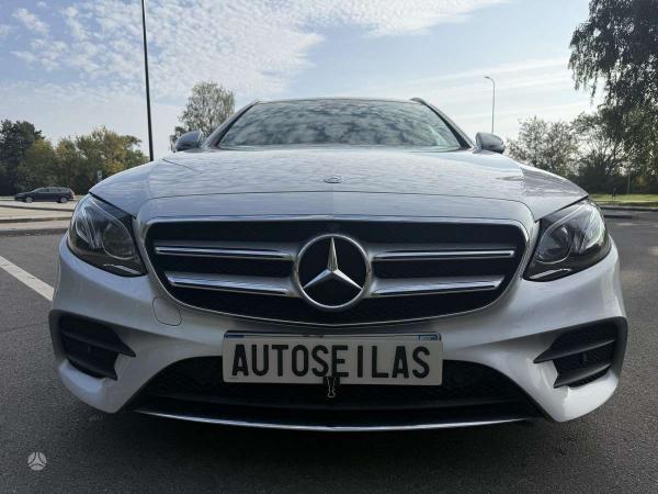 Pelēks Mercedes-Benz E 220 2017 Kauņa, ar dzinēja tilpumu 2.20 L un nobraukumu 303 tūkst. km par 14990 €, foto 1 vietnē AUTOMOTO.COM.LV