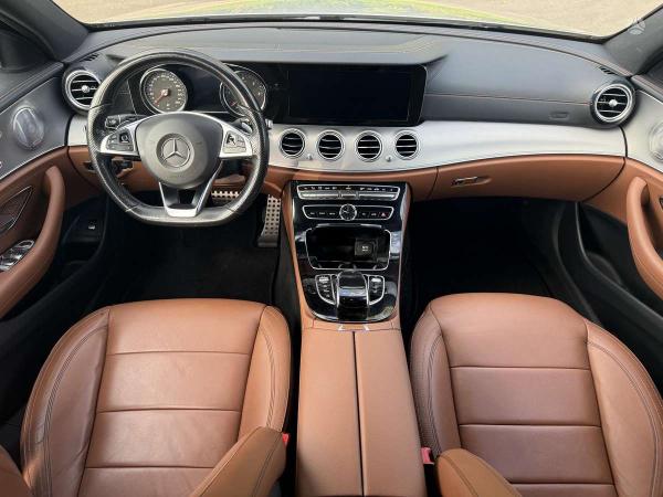 Pelēks Mercedes-Benz E 220 2017 Kauņa, ar dzinēja tilpumu 2.20 L un nobraukumu 303 tūkst. km par 14990 €, foto 11 vietnē AUTOMOTO.COM.LV