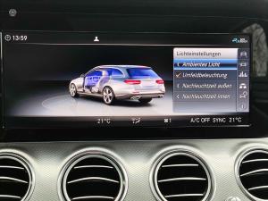 Серый Мерседес E 220 2018 в Вильнюс, объемом двигателя 1.95 л и пробегом 260 тыс. км за 17999 €, фото 27 на AUTOMOTO.COM.LV