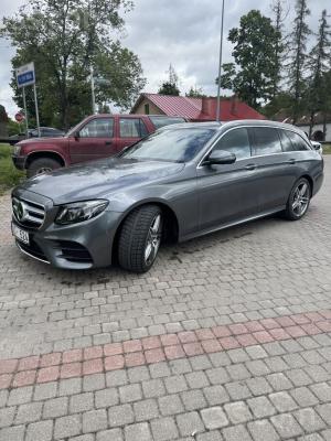 Grey Mercedes-Benz E 220 2018 in Cesis, with an engine capacity of 2.00 L and mileage of 197 thousand km for 20700 €, photo 5 on AUTOMOTO.COM.LV