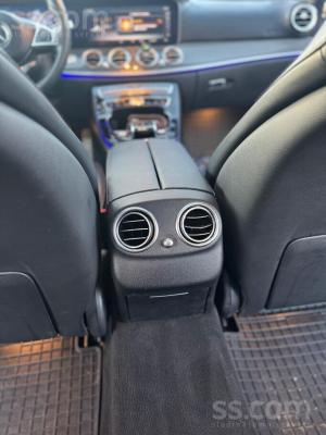 Grey Mercedes-Benz E 220 2018 in Cesis, with an engine capacity of 2.00 L and mileage of 197 thousand km for 20700 €, photo 12 on AUTOMOTO.COM.LV